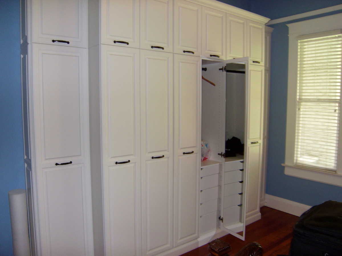 Custom Closet Systems and Solutions for Tampa, FL